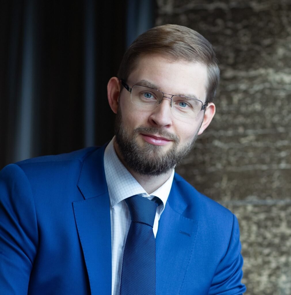 Timur Turlov: Visionary Leader of Freedom Holding Corp